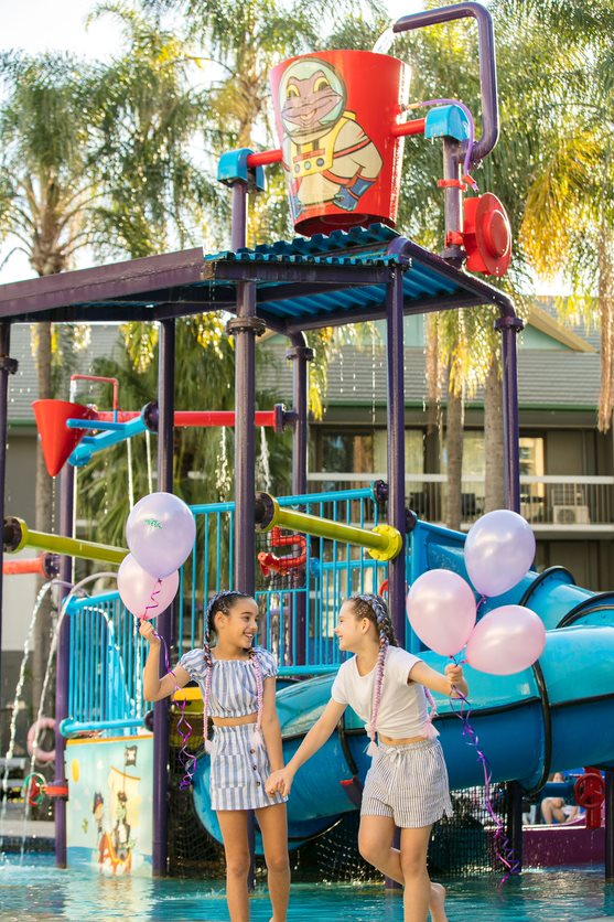 Basic Waterpark Party - RESTAURANT PARTY TABLE (min 5 kids) - Paradise ...