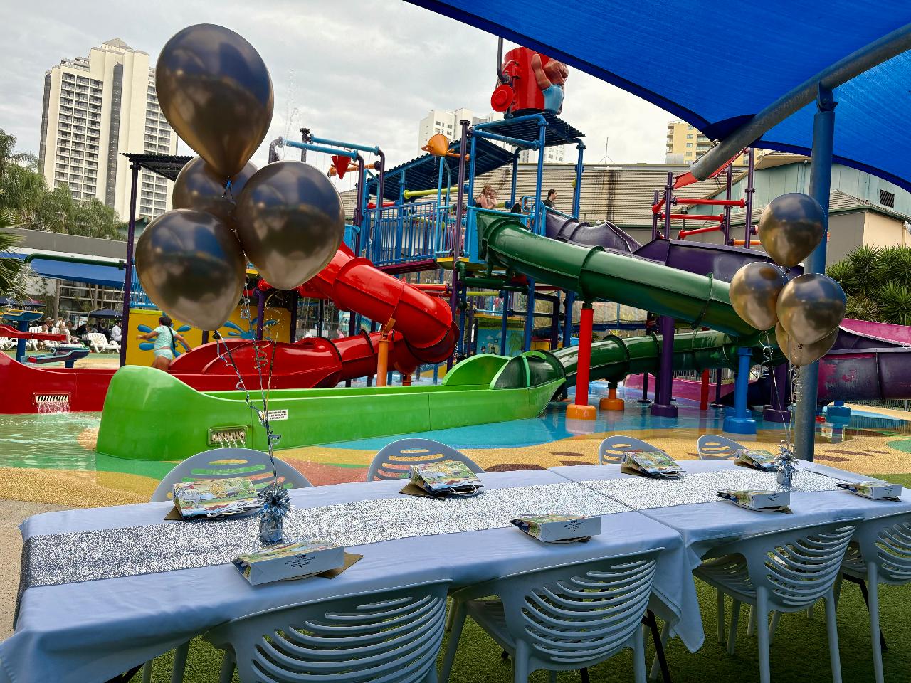 Basic Waterpark Party - POOL VIEW PARTY TABLE (min 10 kids) - Paradise ...