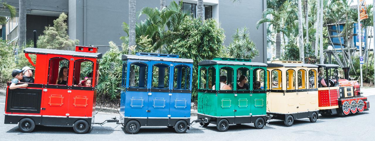 Dusty's Safari Train Ride ($) - Paradise Resort Gold Coast Reservations