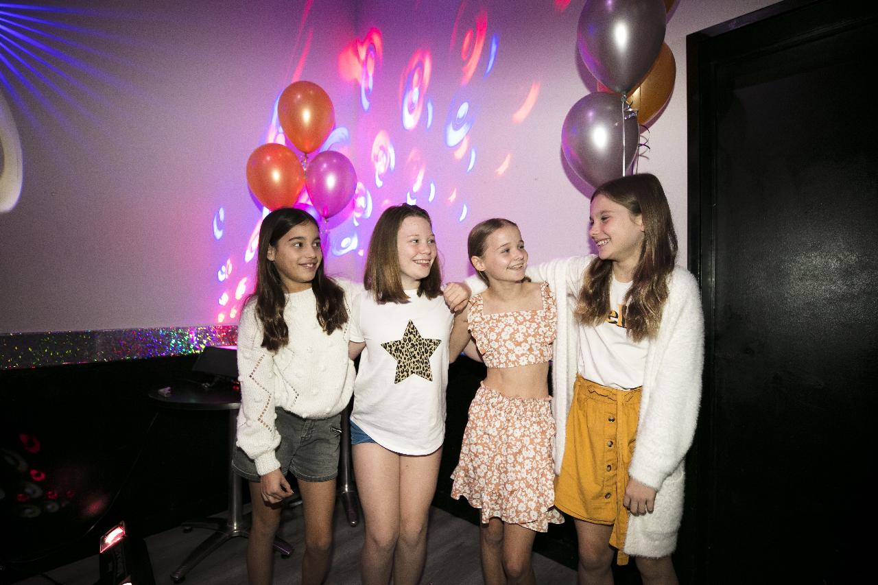 Disco Ice-Skating Party (min. 10 Guests) - Paradise Resort Gold Coast ...