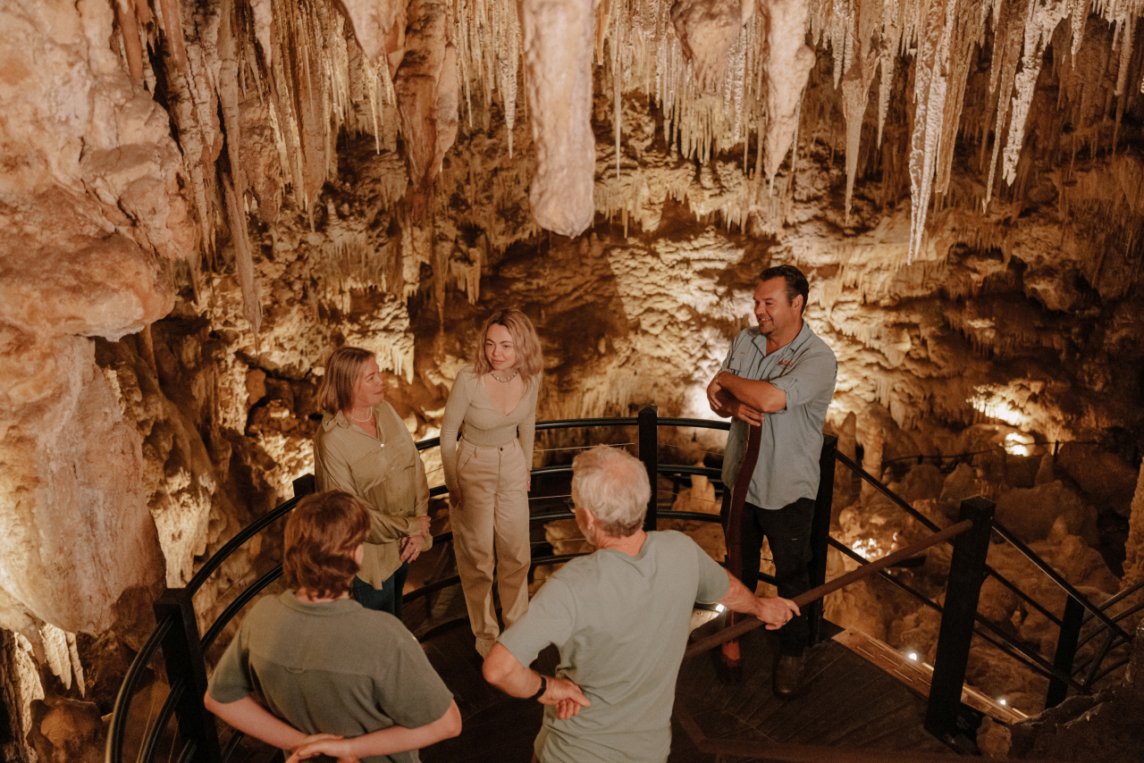 Aboriginal Food, Culture, Cave & Didge Tour - Koomal Dreaming Reservations