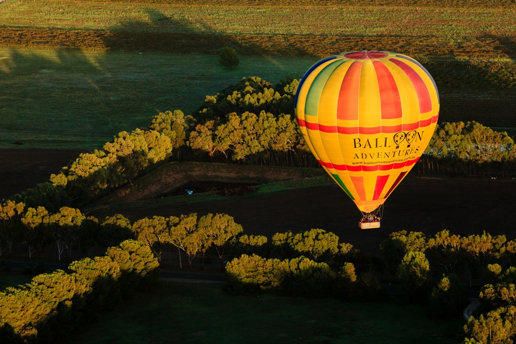 1 Hour Sunrise Balloon Flight with Barossa breakfast - Barossa Balloon ...