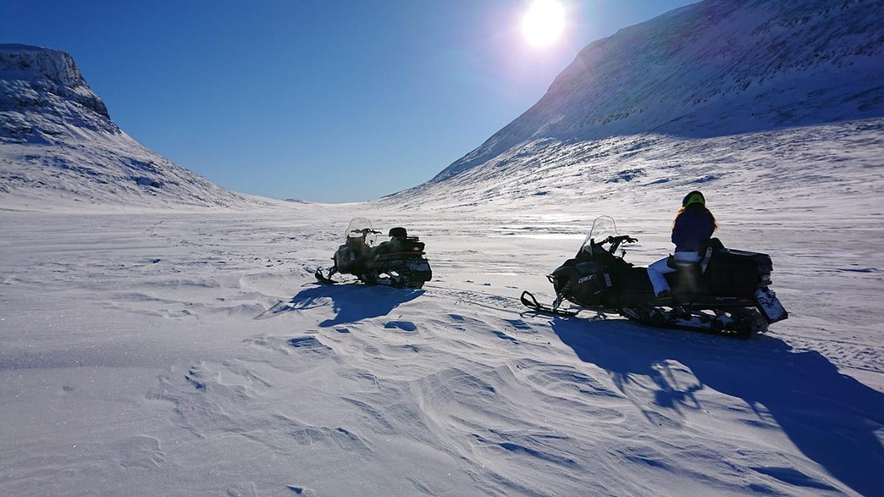 Snowmobile Adventure Abisko (Drive your own) - Lights Over Lapland ...