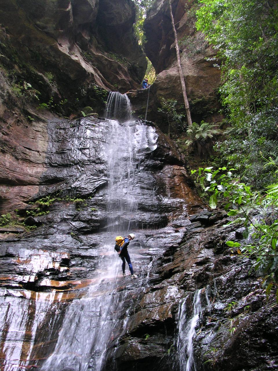 Empress Canyon Abseiling and Canyoning Adventure - Blue Mountains - The ...