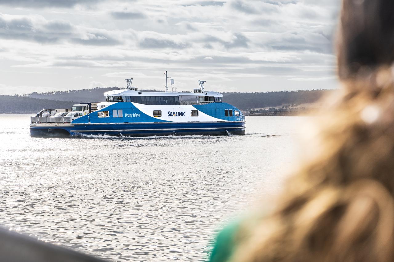 Bruny Island Food, Sightseeing and Lighthouse Tours Full Day Tour from ... Bruny Island Food, Sightseeing and Lighthouse Tours Full Day Tour from ...