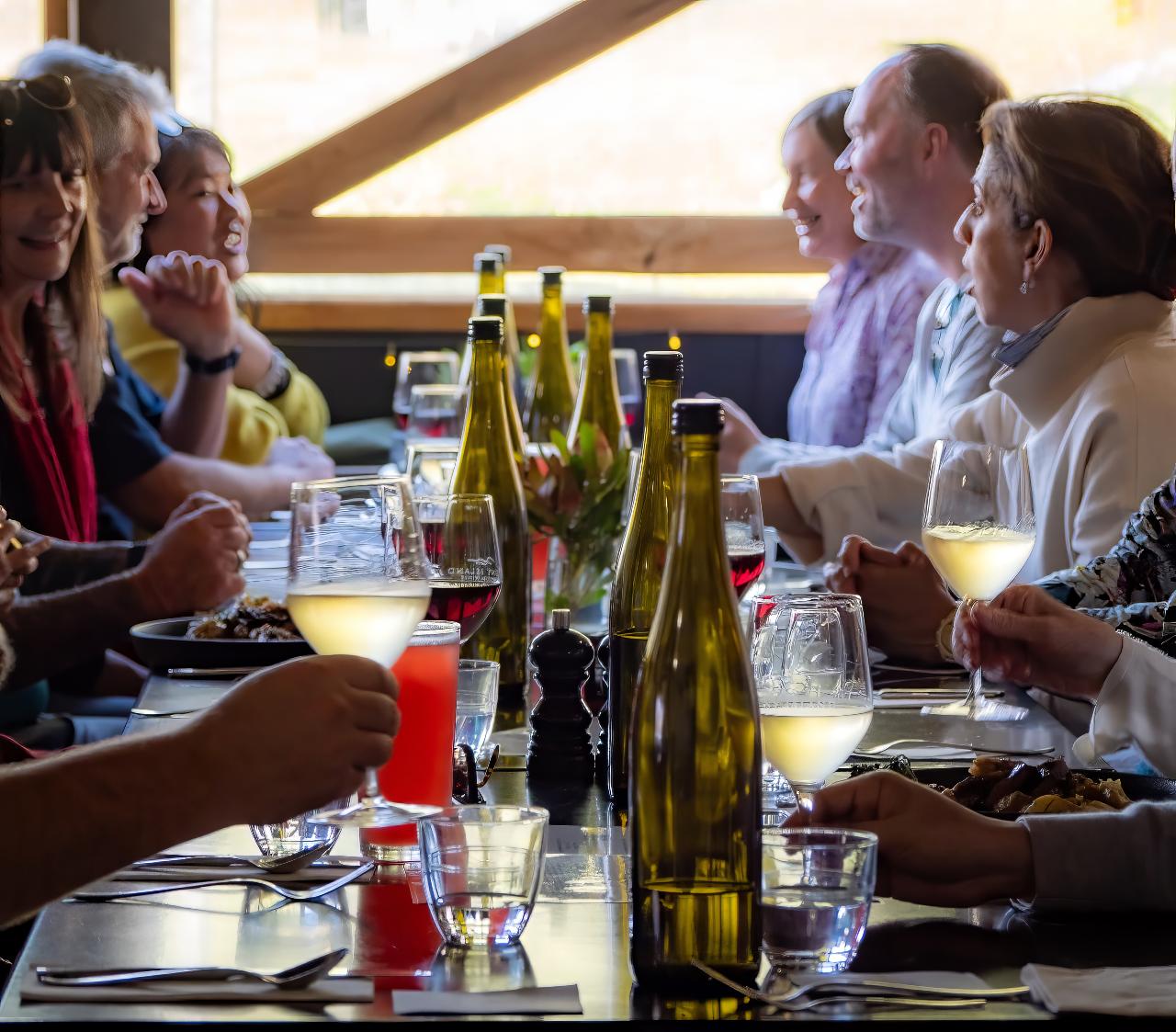 Bruny Island Private Group Tour: Lighthouse, Food & Wildlife Adventure