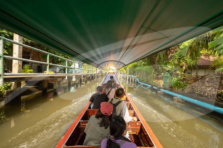 Thonburi Klongs & Grand Palace Morning Excursion - Tour East Thailand ...