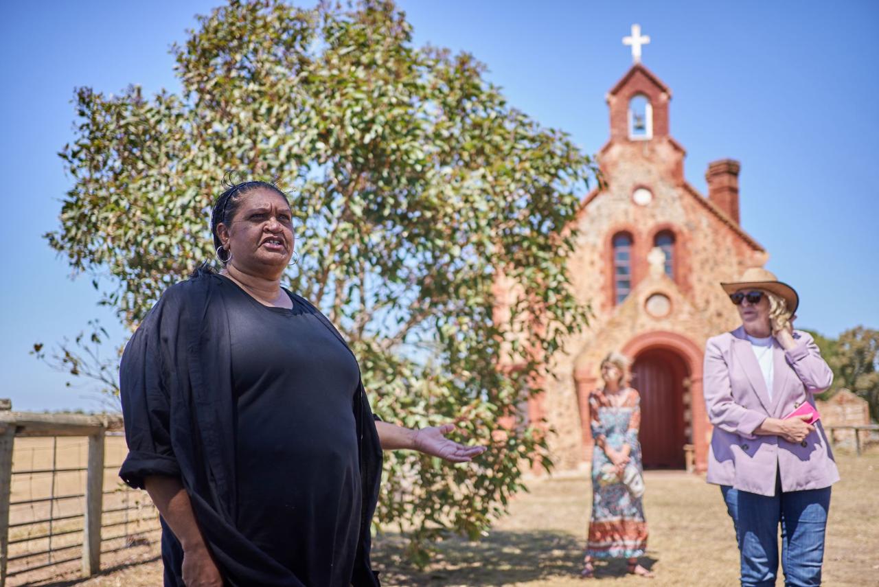 1-Day Port Lincoln / Galinyala Cultural Tour - Turers - Australia