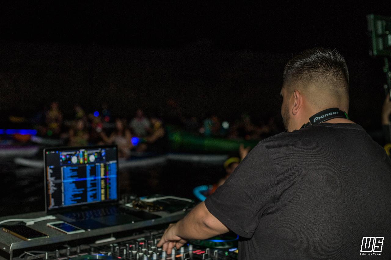 Neon Paddle At Lake Las Vegas - Lake Las Vegas Water Sports Reservations