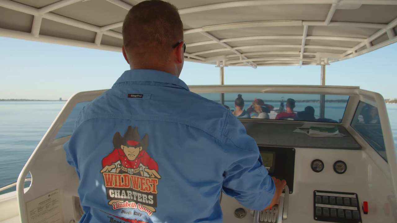 45 MINUTE SWAN RIVER WILDLIFE ECO TOUR - Wild West Charters Reservations