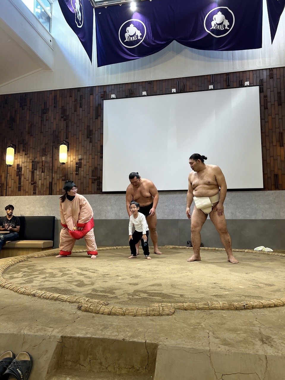Sumo show with Lunch at the Restaurant with the sumo ring - Attractive ...