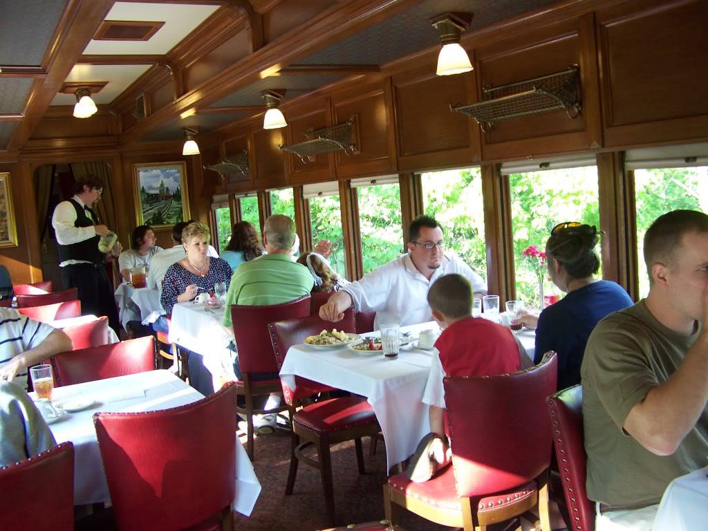 Lunch Train Adults - ES&NA Railway Co. Reservations