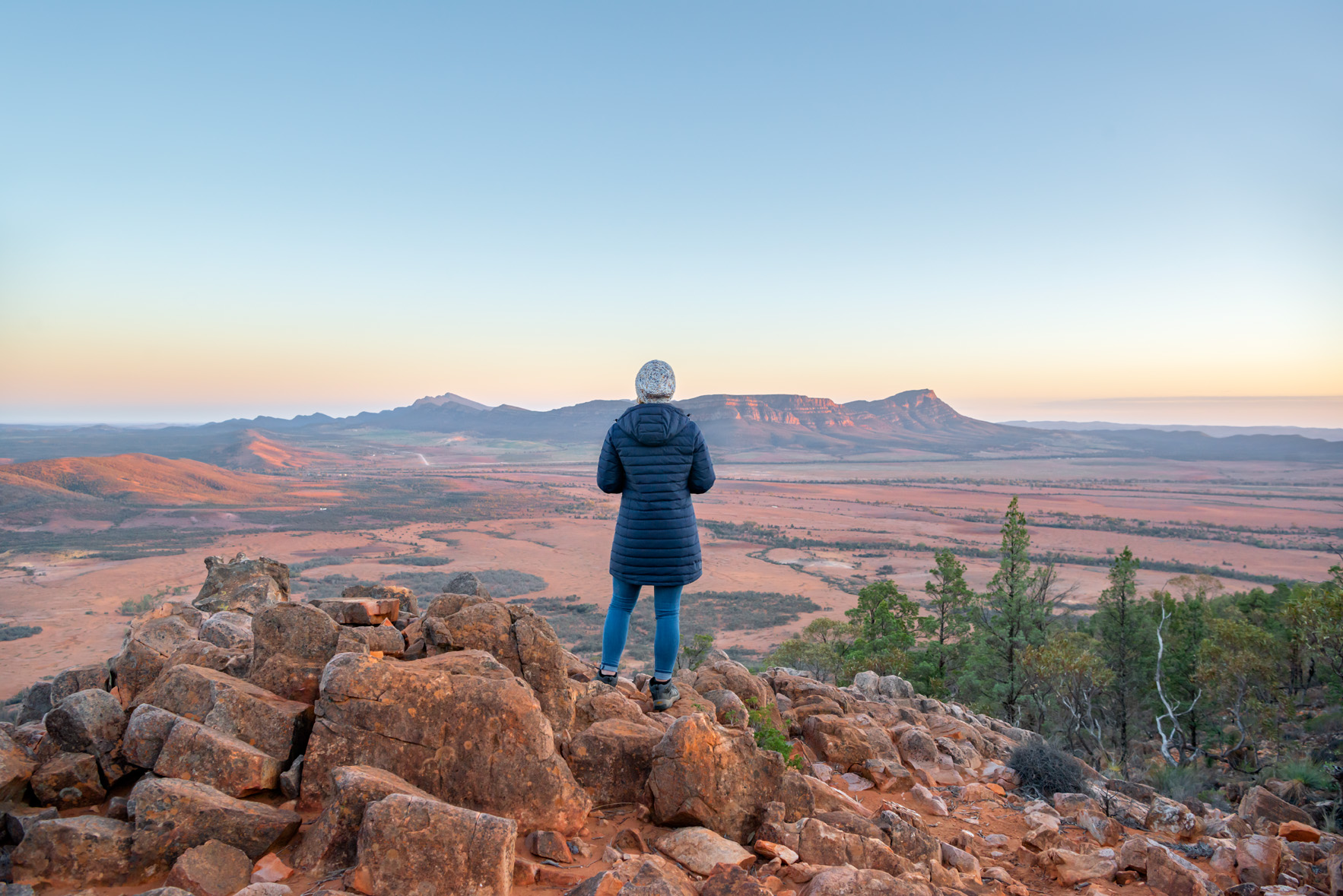 Breakfast Flight to Chace Lookout - Rawnsley Park Station: Flinders ...