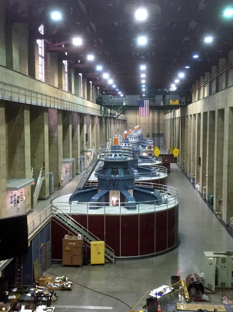 Hoover Dam VIP Inside Exploration Tour - National Park Express Reservations