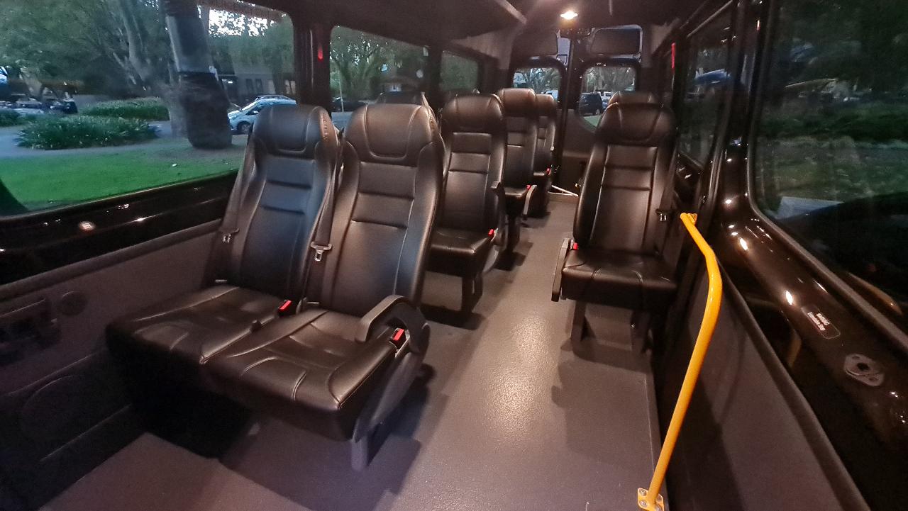 Luxe Bus - Great Ocean Road - Coastal Spectacular & Wildlife Sanctuary ...