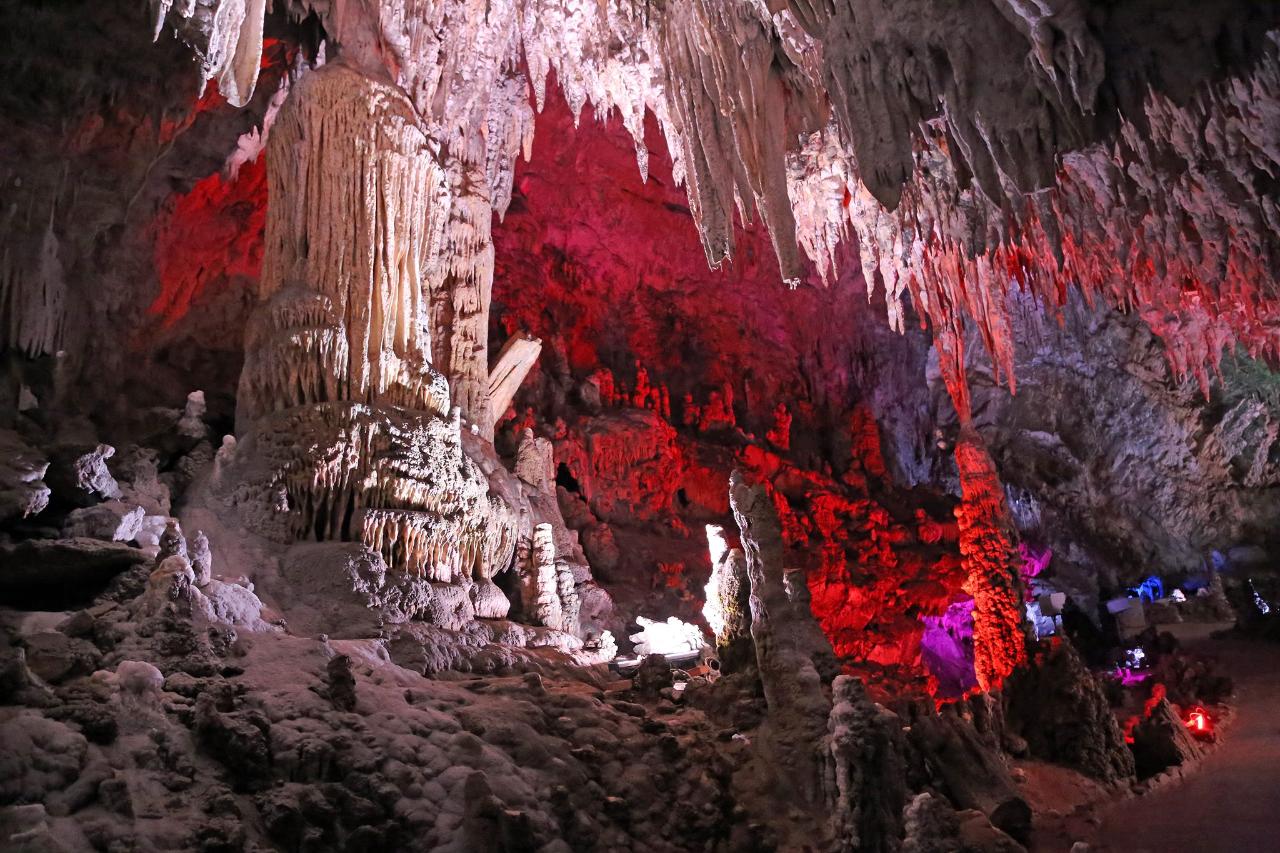 The Angel Caves of Pertosa - S&G- Tours Reservations