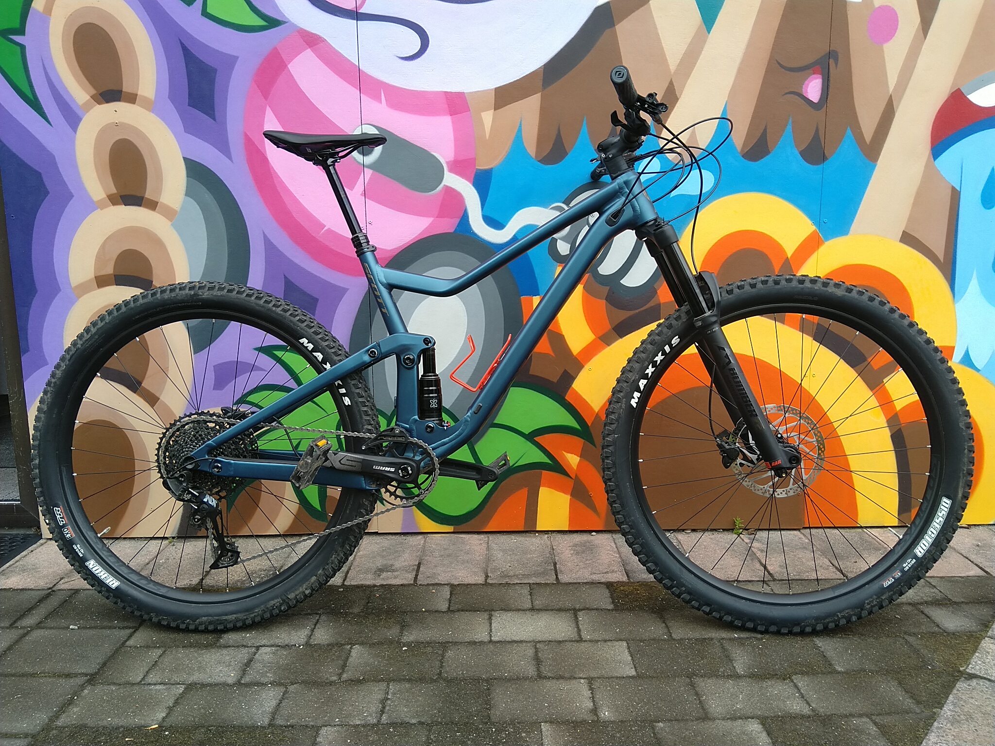 Full Suspension Scott Genius bike - Full Day - FourB - Bike Hire ...