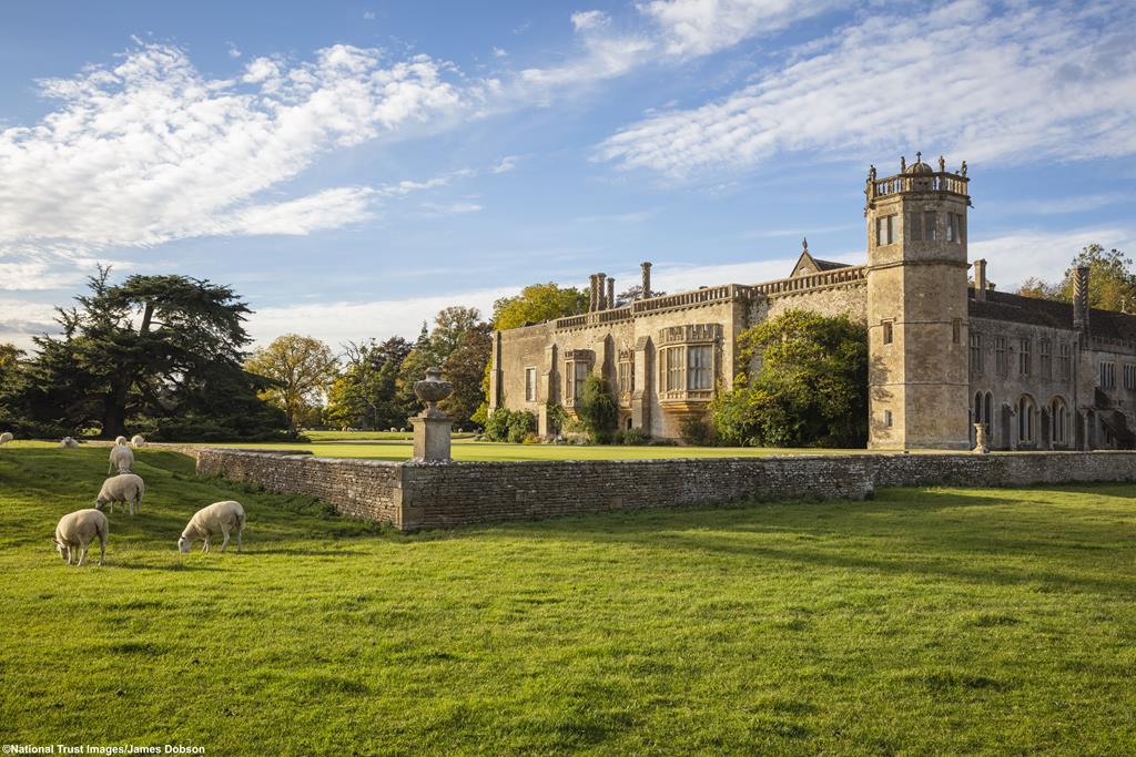 Lacock Abbey Fox Talbot Museum And Village Wiltshire National Trust