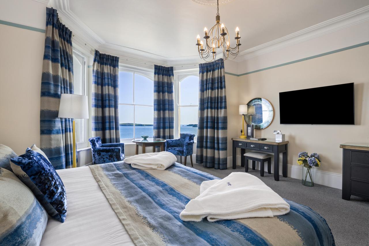 Spring at The Giltar Hotel in Tenby - Mon 8th April 2024 - Highcliffe ...