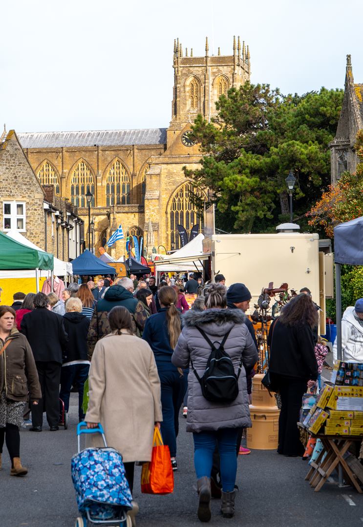 Sherborne Pack Monday Fair - Mon 13th Oct 2025 - Highcliffe Coach ...