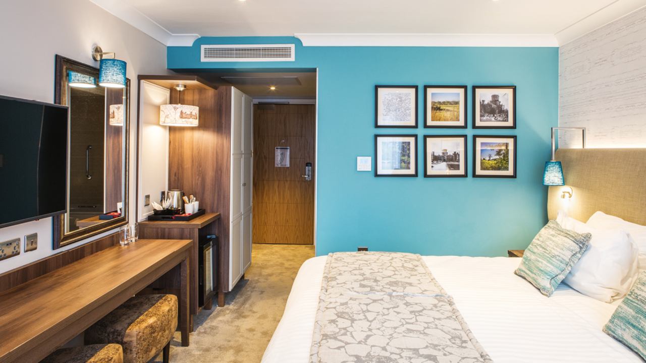 Warner - 3* Studley Castle Hotel - Mon 29th Jan 2024 - Highcliffe Coach ...