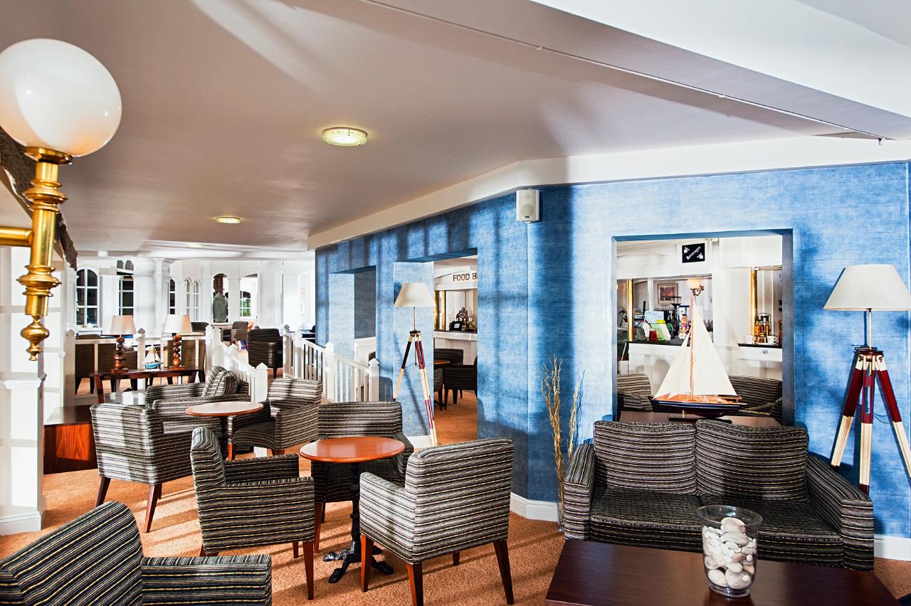 Warner - 3* Bembridge - Isle of Wight - Mon 8th April 2024 - Highcliffe ...